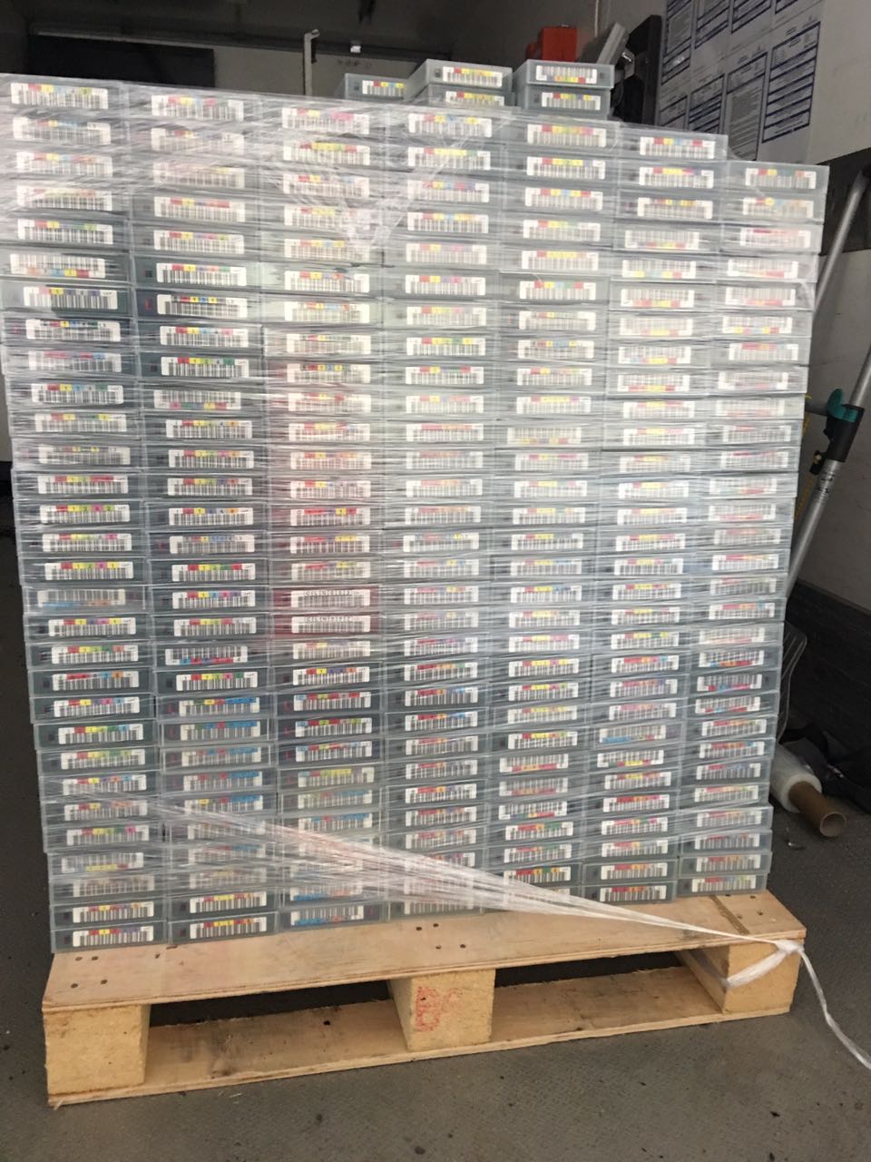 Magnetbänder & Disketten - Datenvernichtung nach DIN 66399 und DSGVO ...